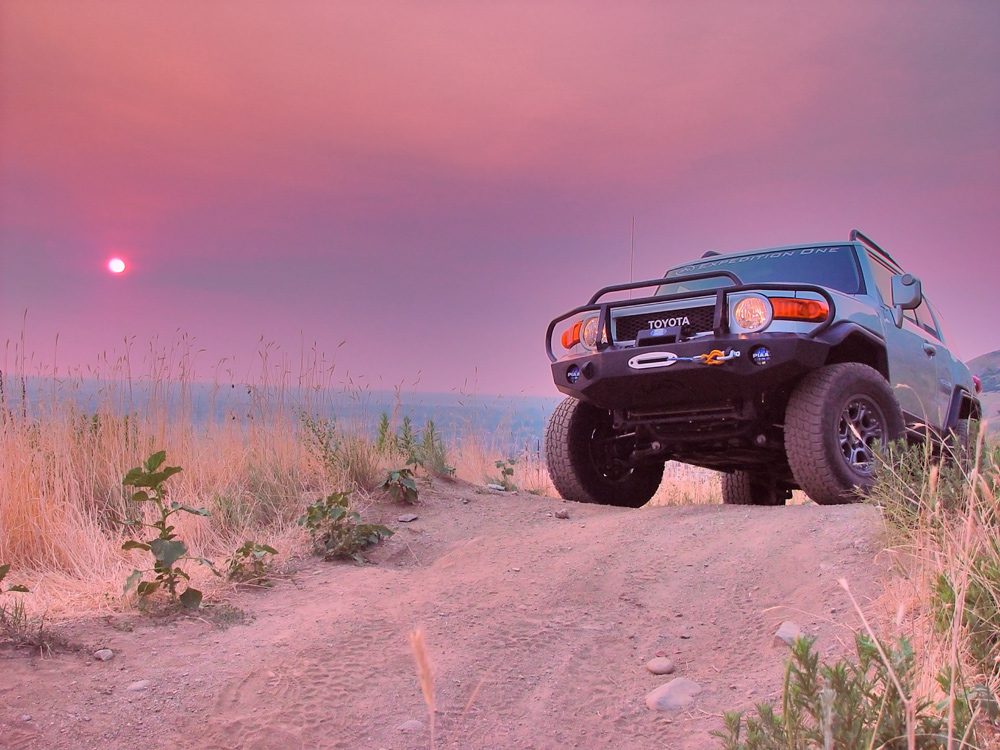 FJ Cruiser Front Bumpers | Expedition One